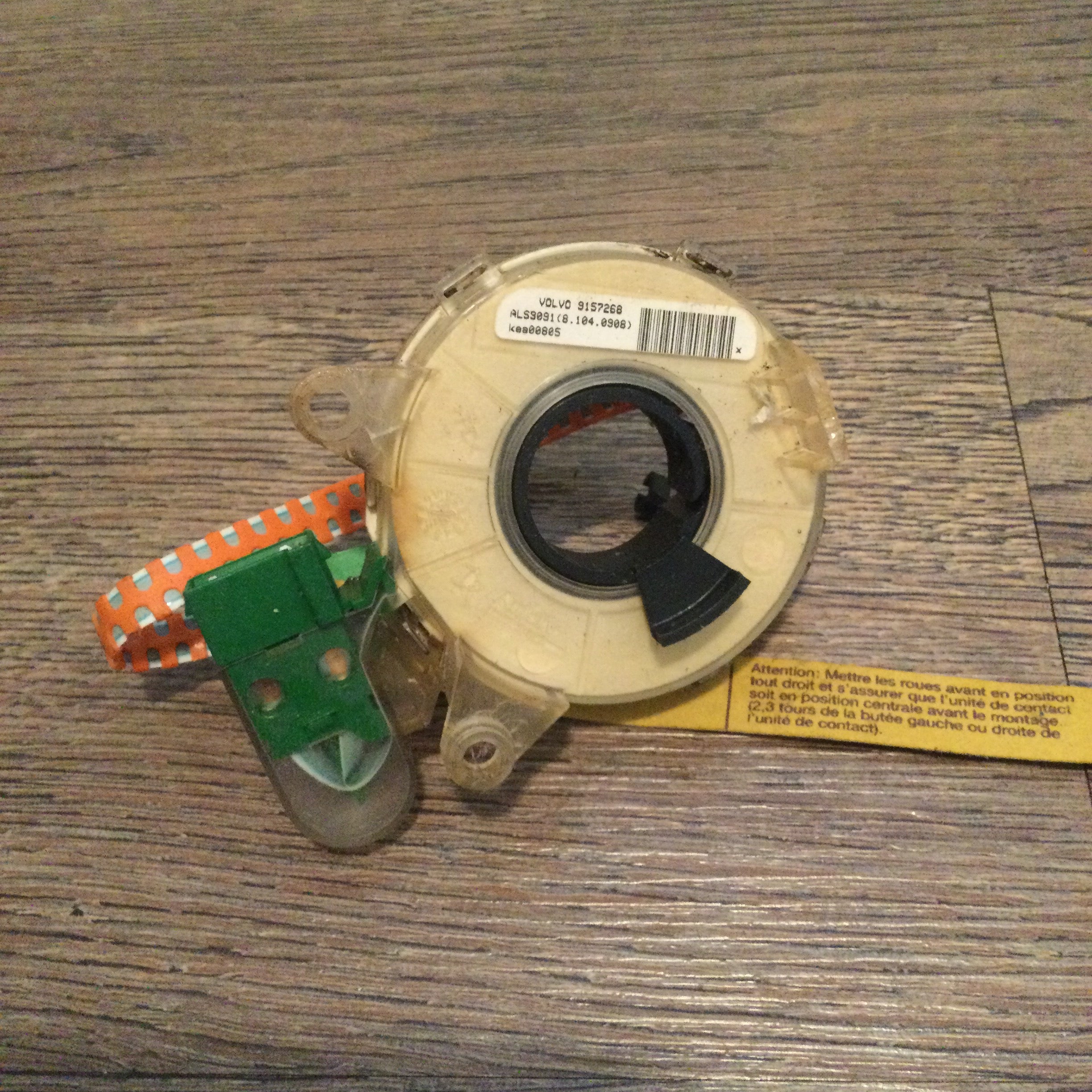 Volvo Horn Contact Assembly - Volvo S70 V70 - Genuine Volvo 9157268 ...