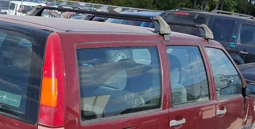 Roof load cross load bars for P80 Volvo 850, S70, V70, V70XC, V70R ...
